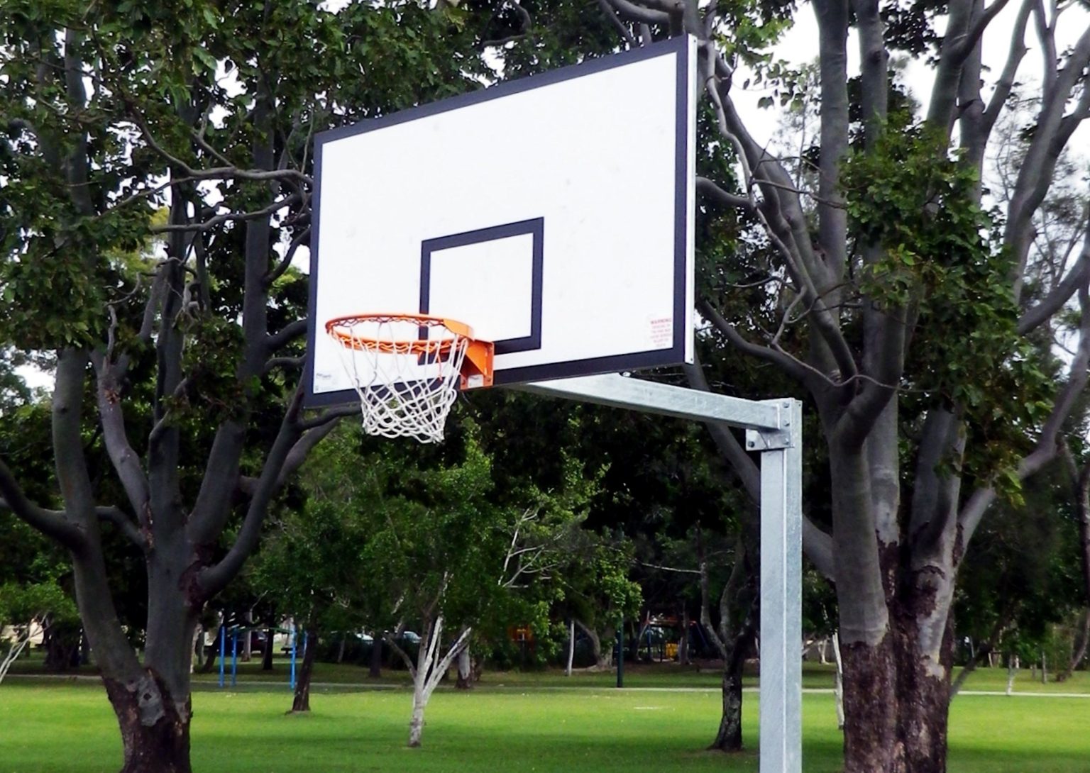 Basketball Backboards - Polyboard, Acrylic & Glass